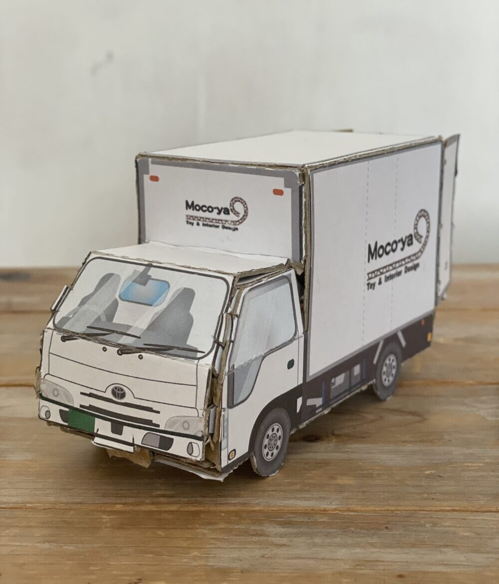 ペーパークラフト「トラック」 - ダンボール工作の知育玩具（おもちゃ）専門店Moco-ya（モコヤ）